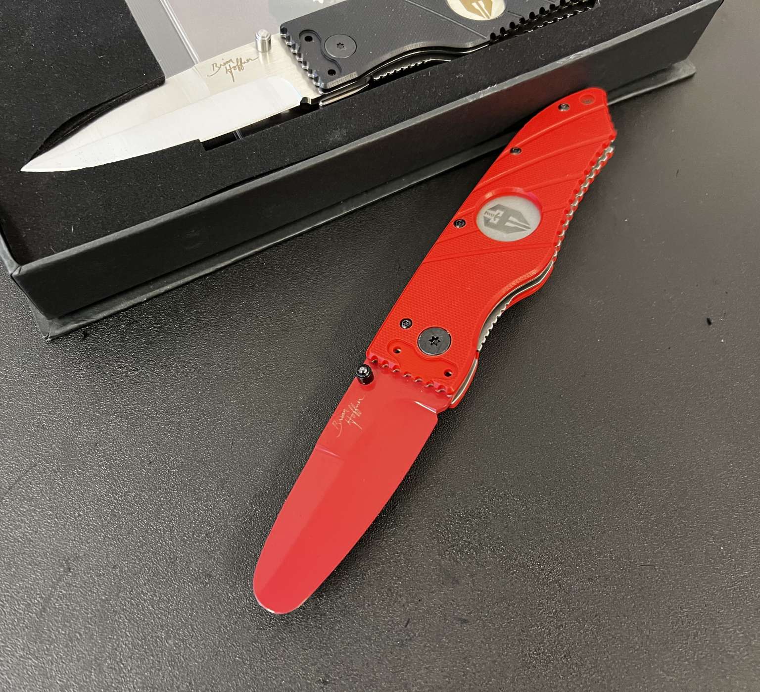 Hoffner Operator Kit | Hoffner Knives, Covert Apparel, & Training